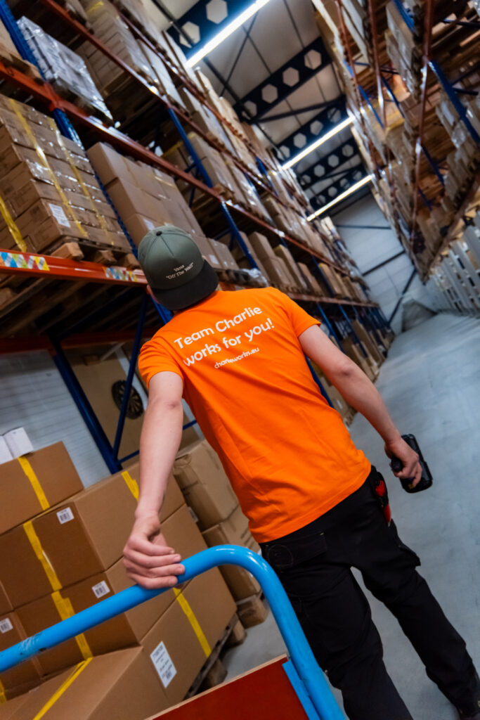The Complete Guide to Shift Work in Logistics - Charlie works